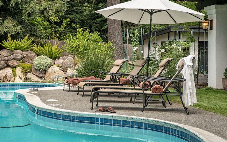 Candlelight Inn a Napa Valley Wine Bed and Breakfast