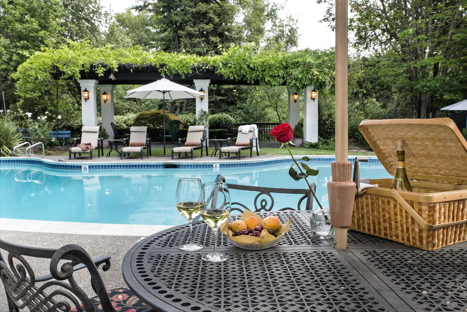 ** Napa Valley Bed and Breakfast ** The Candlelight Inn Napa Valley